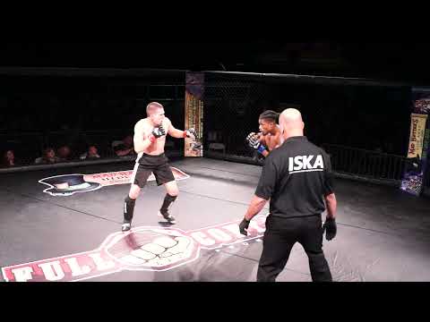 GABRIEL NACCA VS DEONTRE PORTER 135 LB MMA FIGHT RAGE IN THE CAGE 16