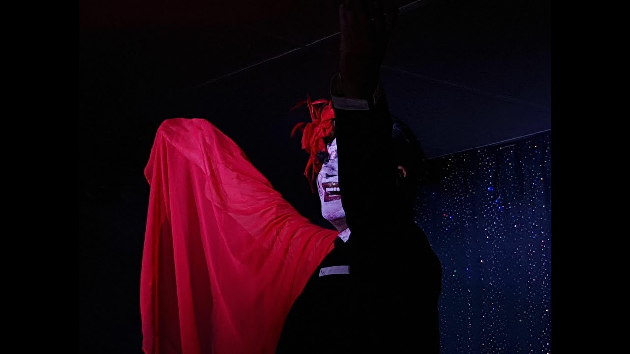 Martin Kent´s Slipstick `Electric Clown´ and `Lady is a Tramp´ at the ...