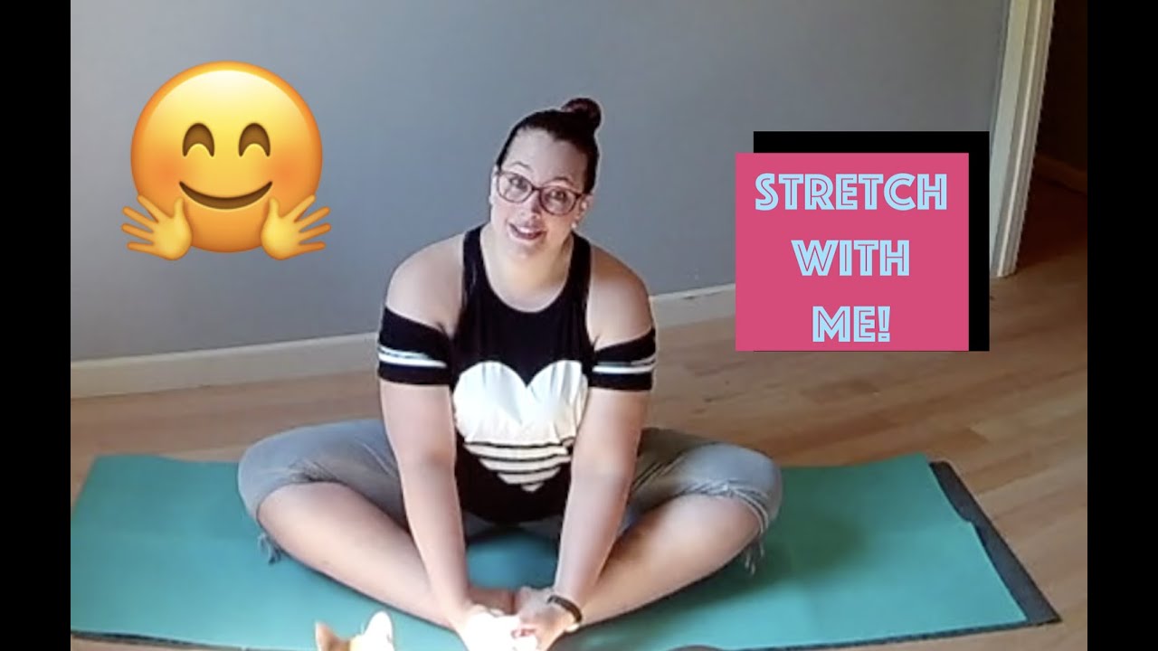 Stretch With Me! // My fitness goals - YouTube