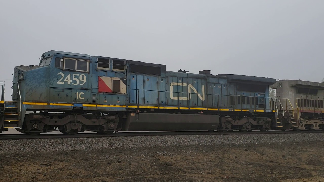 BNSF 5742 NB Feat CN 2459 with a Horn salute Part 1 of 2 - YouTube