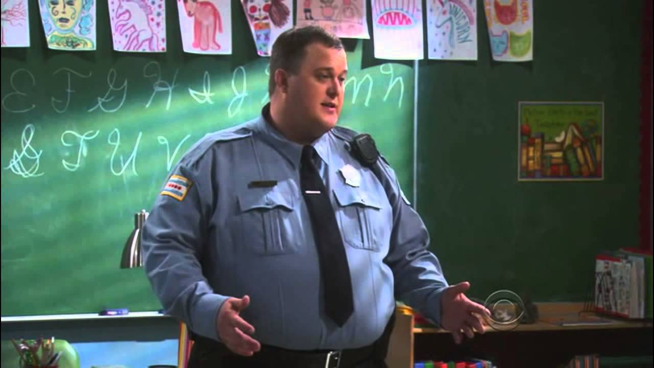 제06강 Mike and Molly - YouTube