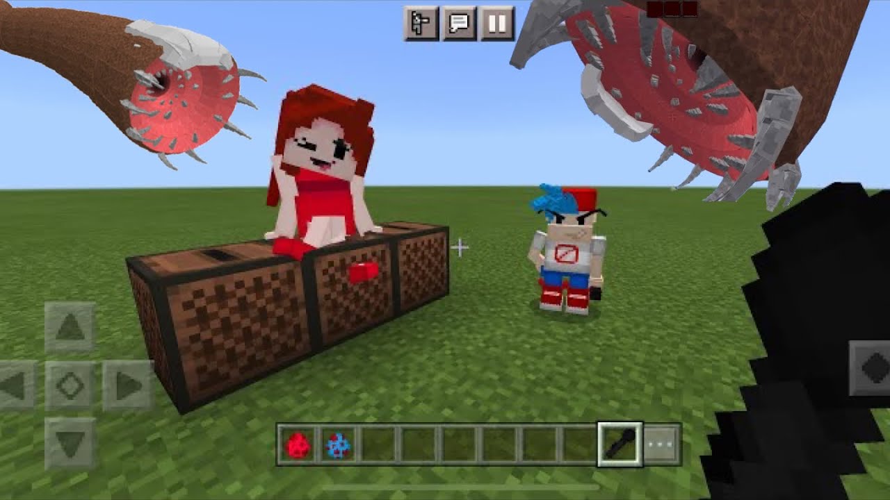 Modular Bosses Sandworm MOD vs Friday Night Funkin MOD in Minecraft PE ...