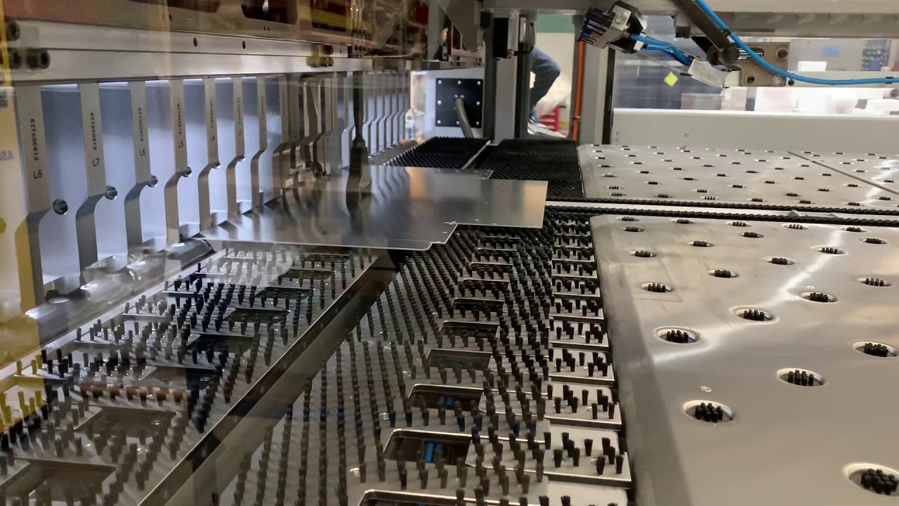 Panel Bending Aluminium Drawer - Salvagnini P2L - YouTube