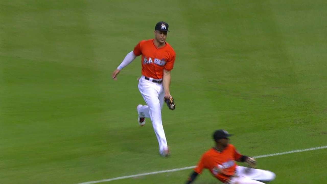 STL@MIA: Stanton makes a catch and Gordon slides away - YouTube