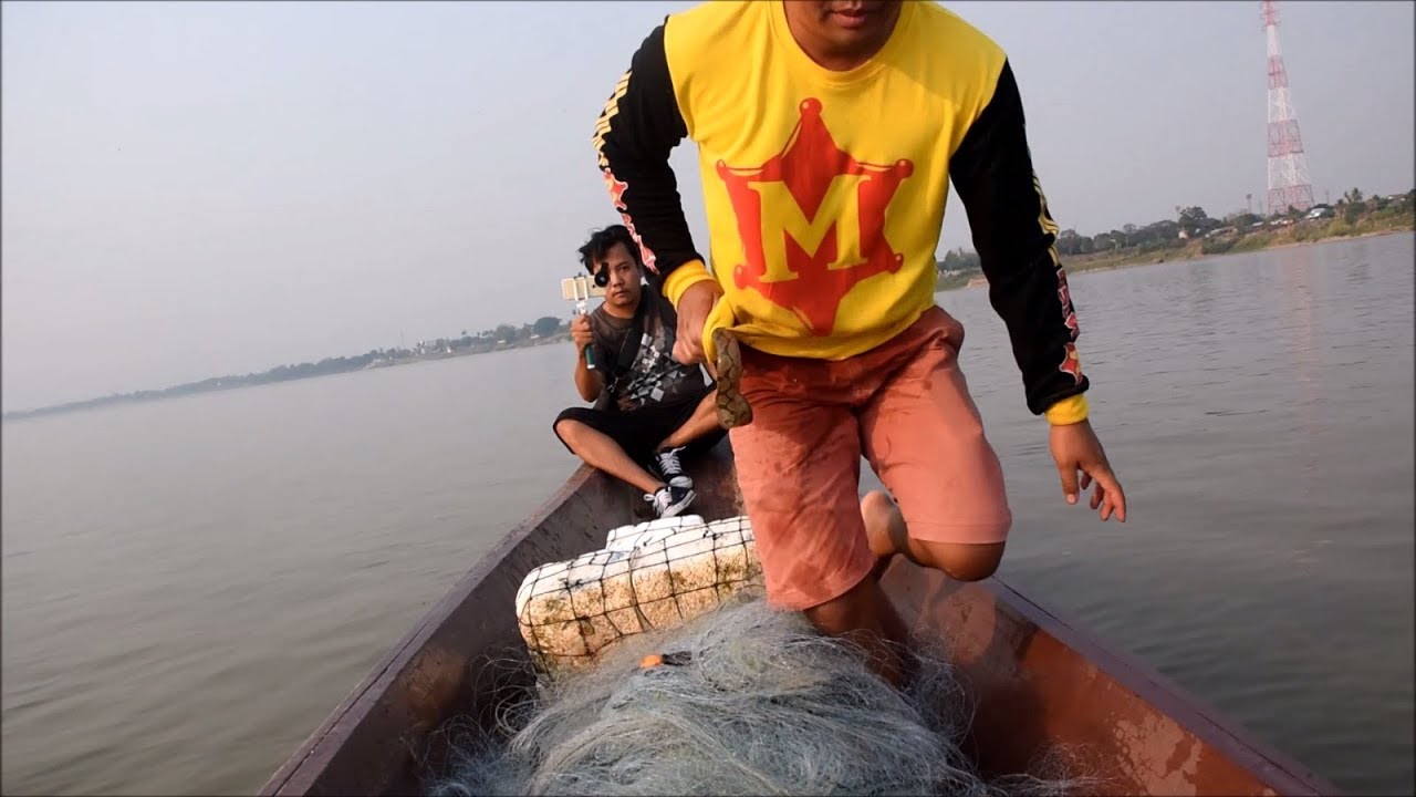 Catching fish by net fishing with cook asian food - Thakhek laos - YouTube
