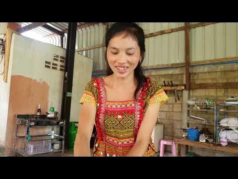 coj nej nrog peb cov niam ntxhais ua fawm xeev khuam noj - YouTube