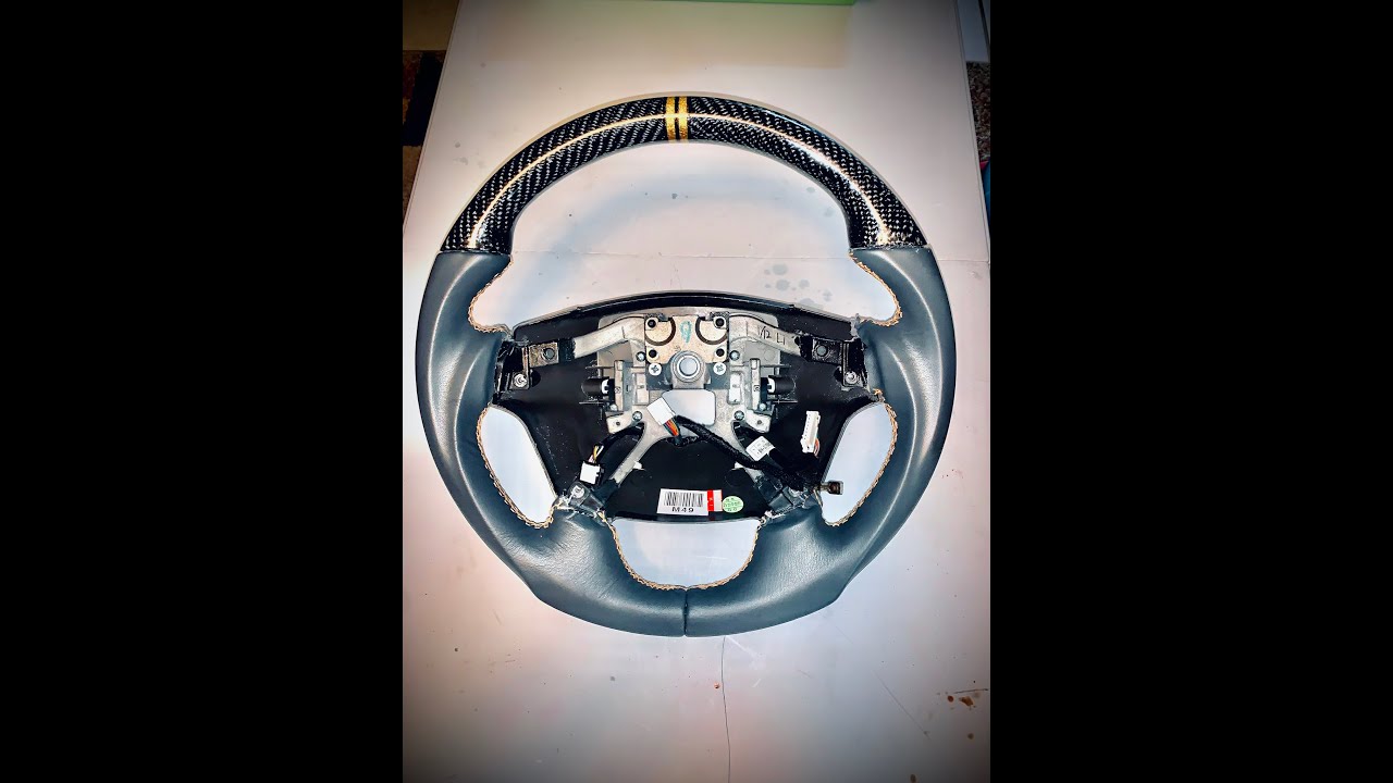 09-14 HYUNDAI GENESIS SEDAN CARBON FIBER SPORT STEERING WHEEL - YouTube