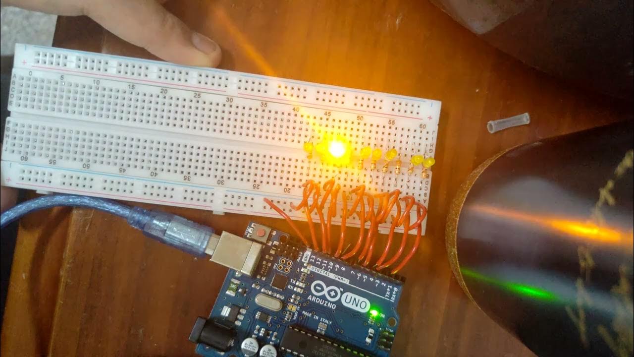 112電子技術作業5 Arduino LED-2 - YouTube