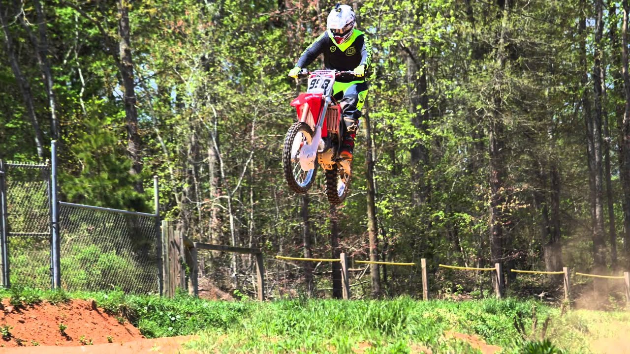 Big Table Top Jump At Dirt City In Polkton NC 4-11-2015 - YouTube