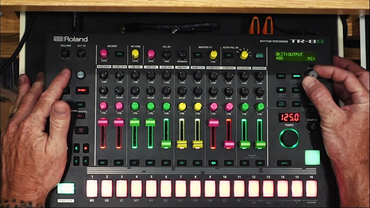Roland TR-8S Tutorial: Internal Side-chaining (How I Do It) - YouTube