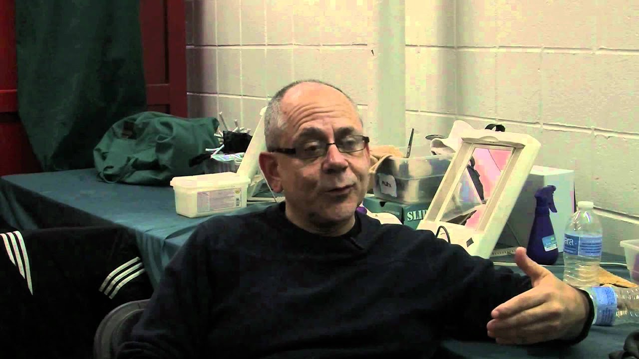 Grandma the Clown Says Goodbye to Big Apple Circus - YouTube