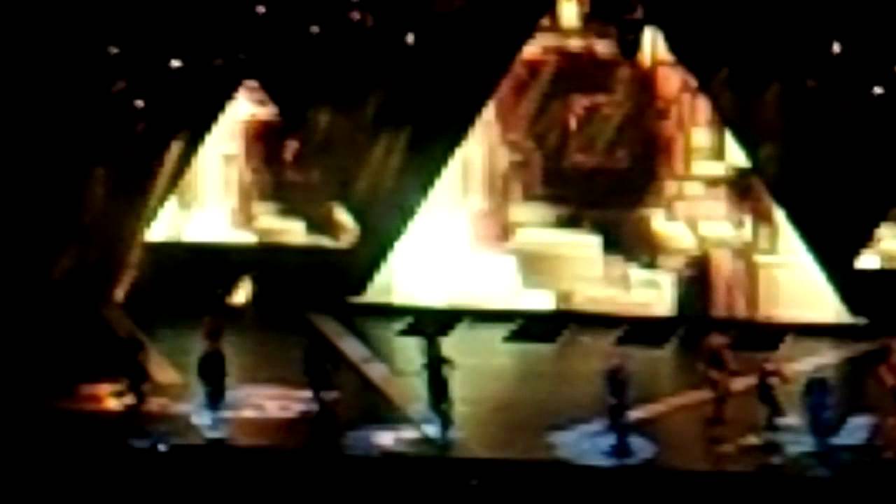 JLS singing Yeah yeah yeah - YouTube