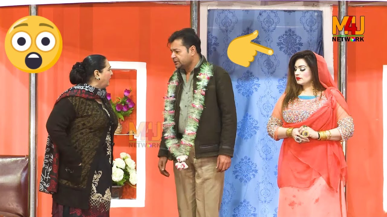 Vicky Kodu with Saira Mehar Best Performance | Stage Drama Jee Karda ...