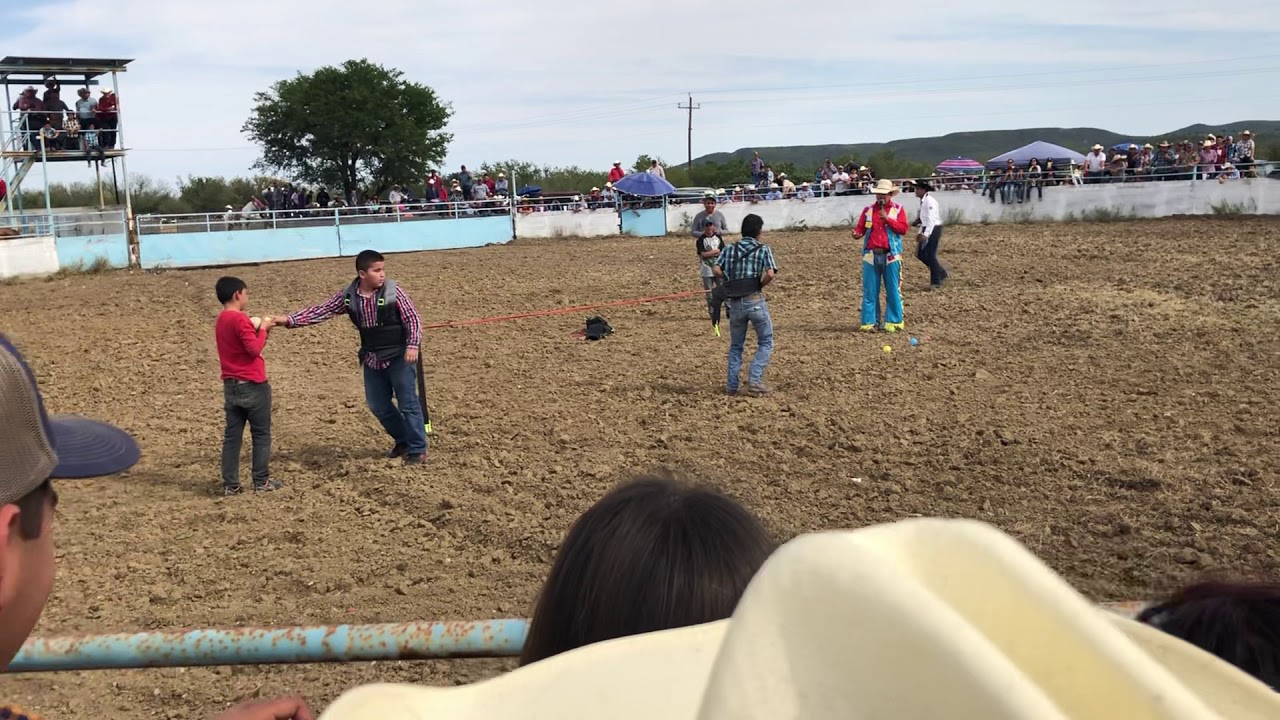 Buegos Tamaulipas Payaso Show Bugy Man - YouTube