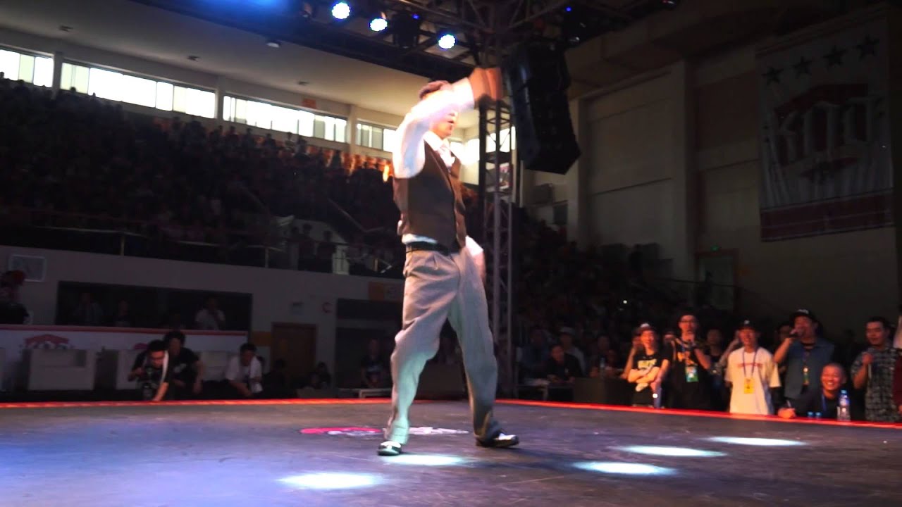 Locking Jay (China) Locking裁判表演 KOD9 20130519 - YouTube