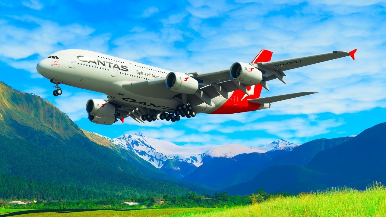 Giant Airplane Landing in Juneau Alaska A380 Qantas - YouTube