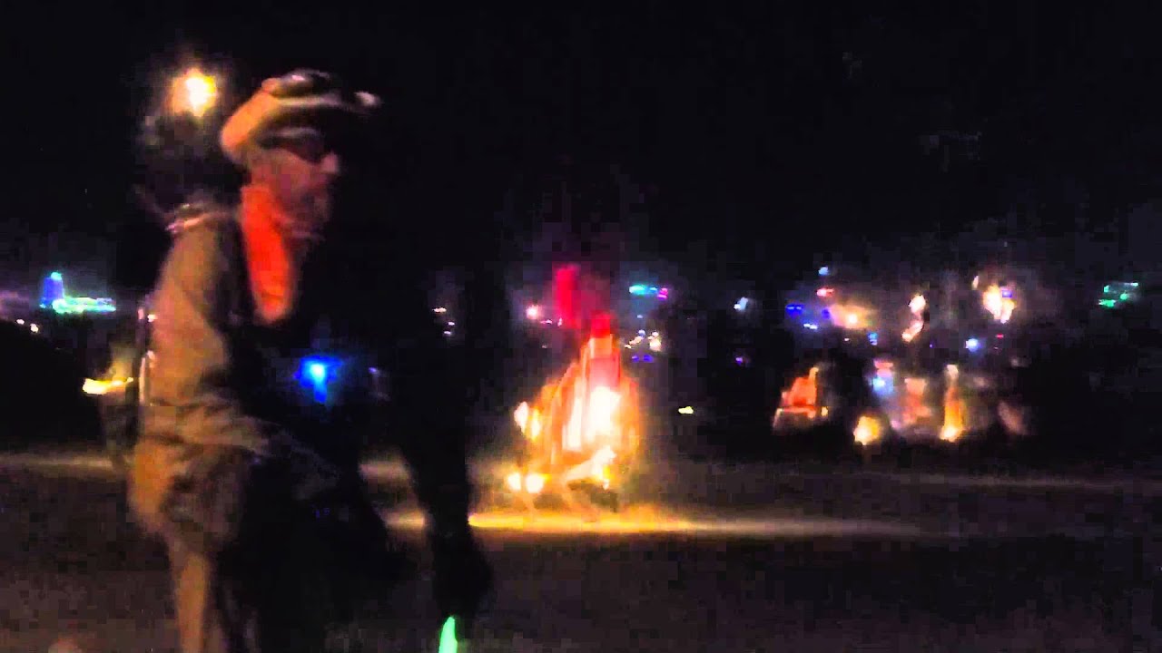 Fire dancing at Burning Man 2014 - Part 1 - YouTube