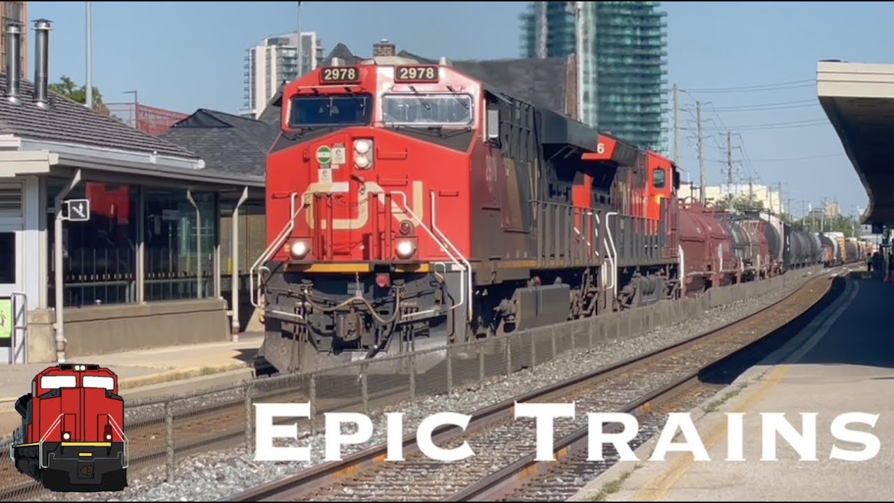 Epic Trains - Railfanning Brampton GO - YouTube