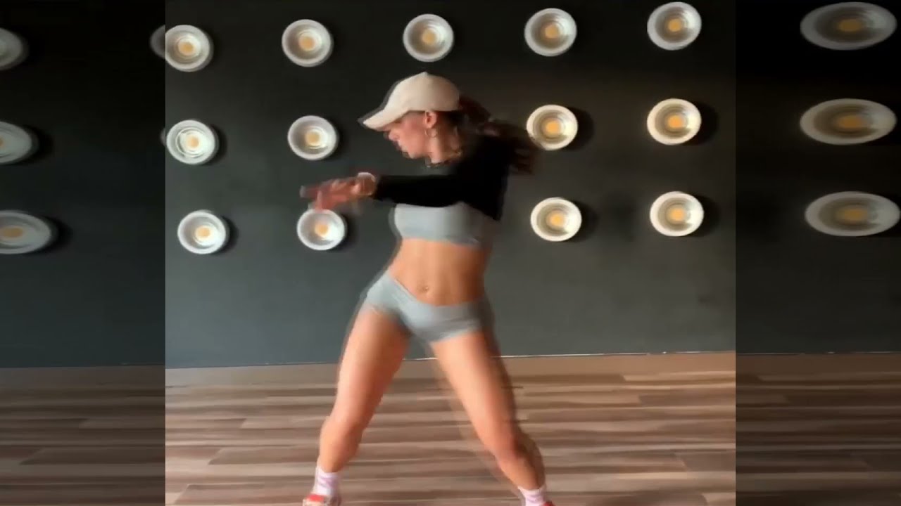 Music Light And 360 Vr Twerk And Hot Pants Twerk And Sexy Vr And Booty Dance