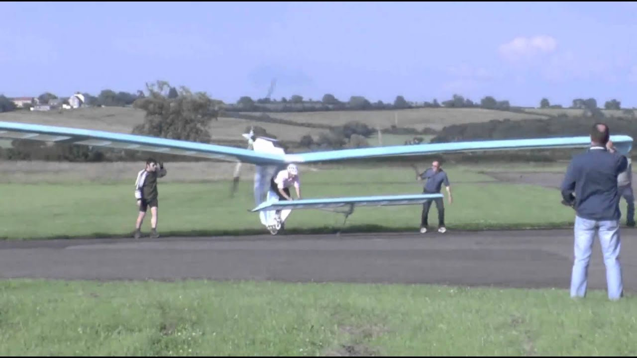 Man-Powered Aircraft by John Edgley - YouTube