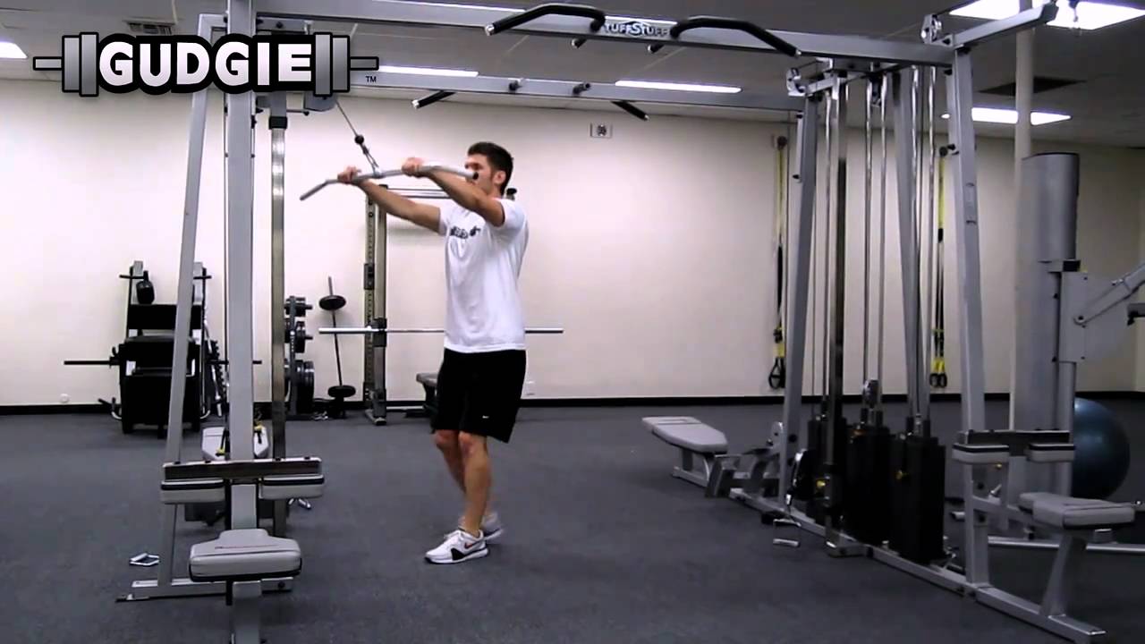 Reverse lunge to cable lat sweep extension (Gudgie) - YouTube