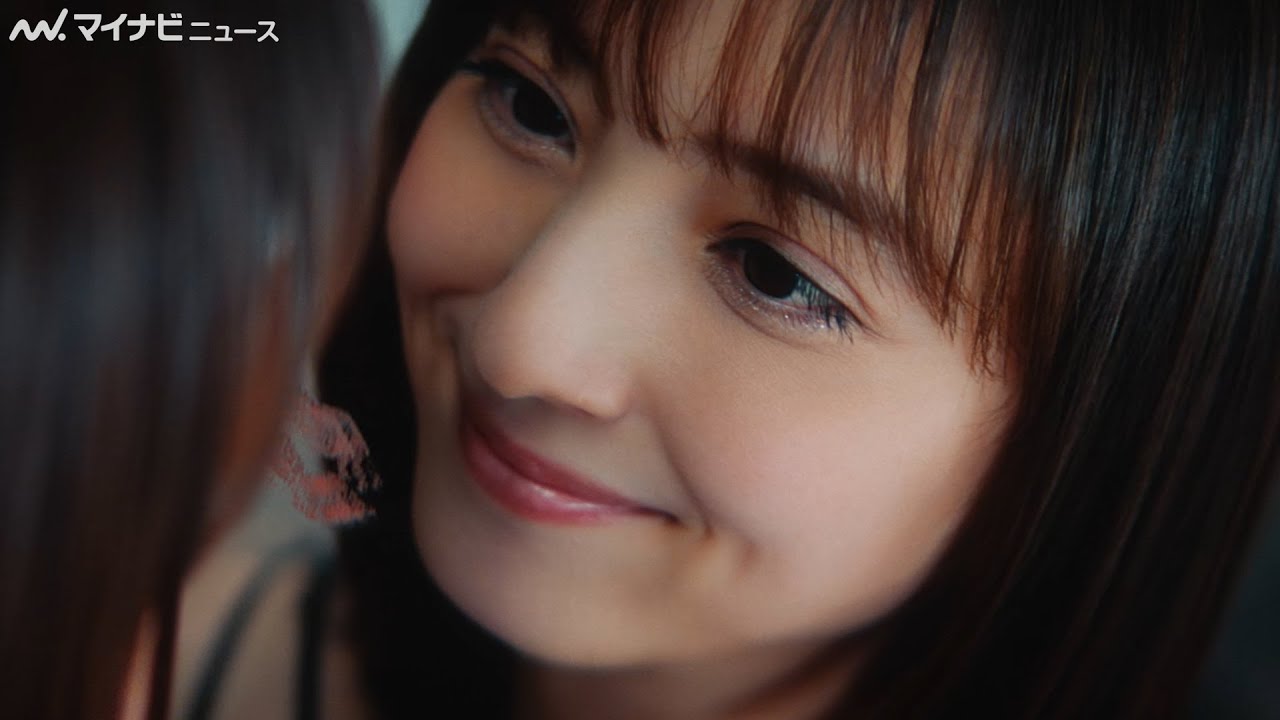 佐々木希、もう一人の自分にキス!?とろみのあるキャミワンピース姿が美しすぎる Gmoクリック証券新cmandメイキング映像公開 Youtube