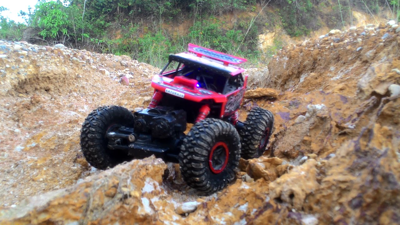 Rock crawler extreme trail - YouTube