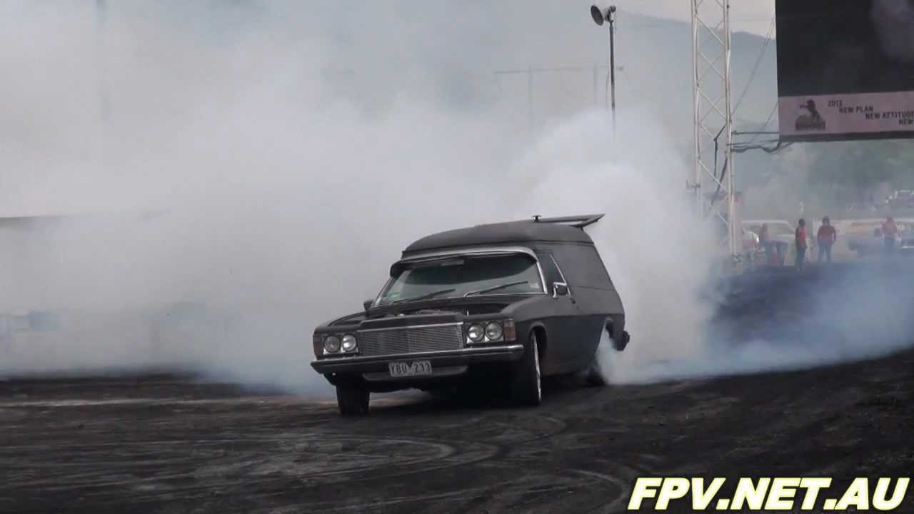 JUSTIN WEBB V8 HX PANEL VAN BURNOUT AT SUMMERNATS 25 - 4TH PLACE - YouTube
