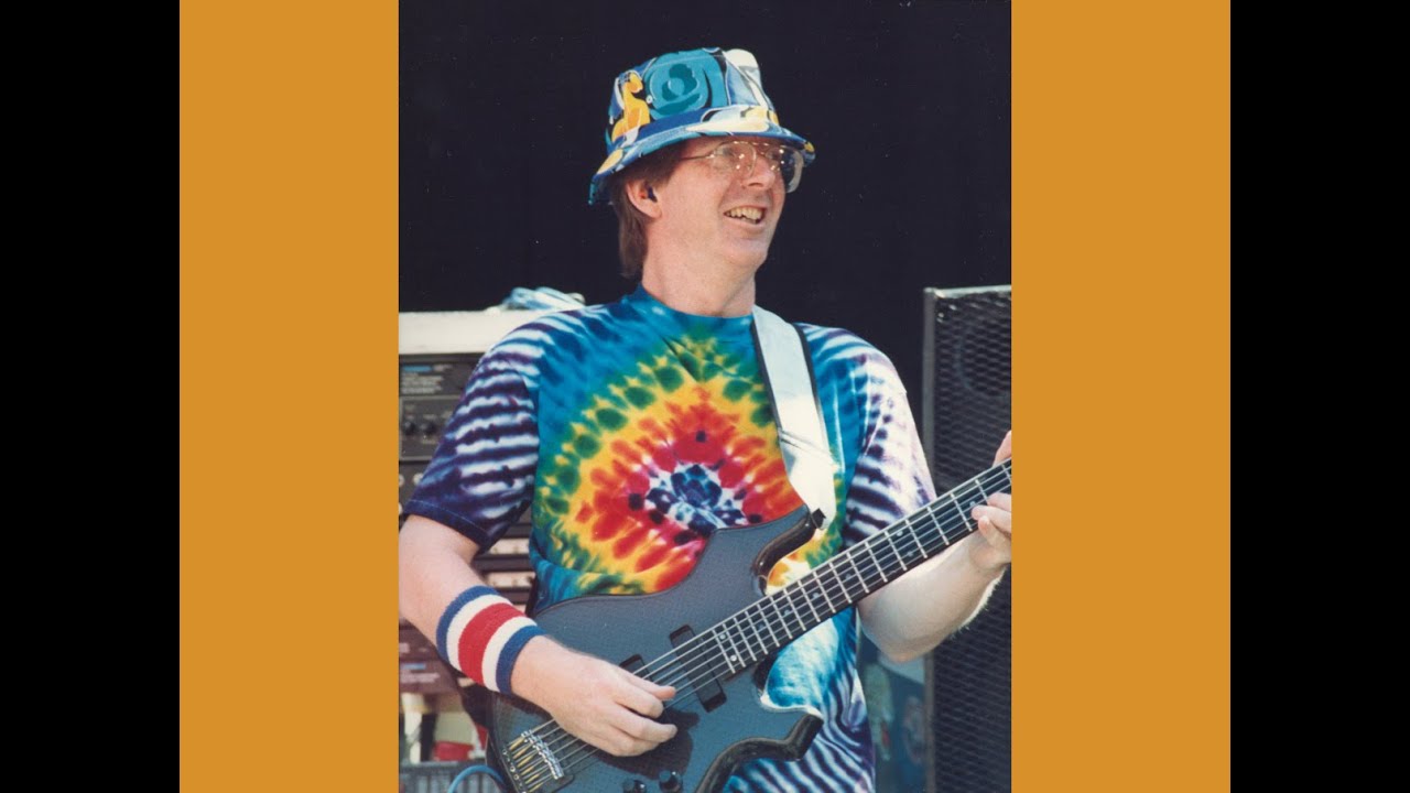 Pump Up Your Jam - The Phil Zone - Halloween Members LIVE! - YouTube