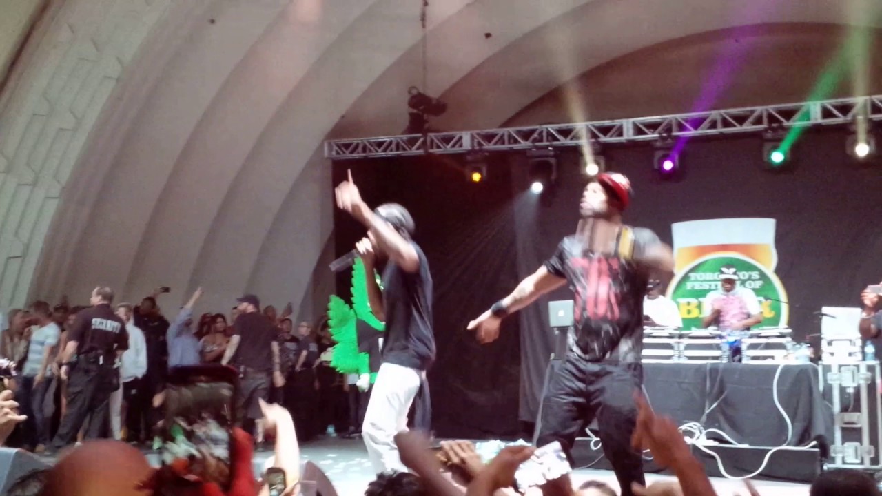 Method Man & Redman - Da Rockwilder live at Toronto's Festival of Beer ...