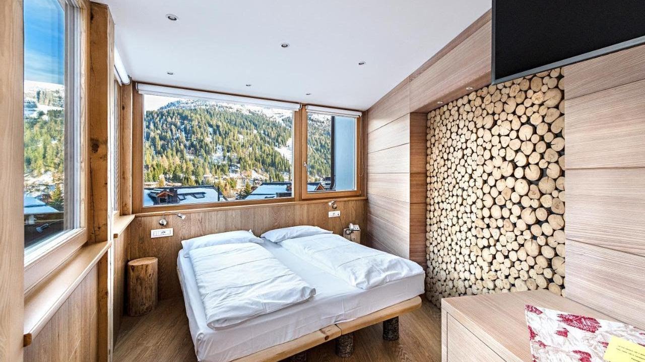 Hotel Dahu, Madonna di Campiglio, Italy - YouTube