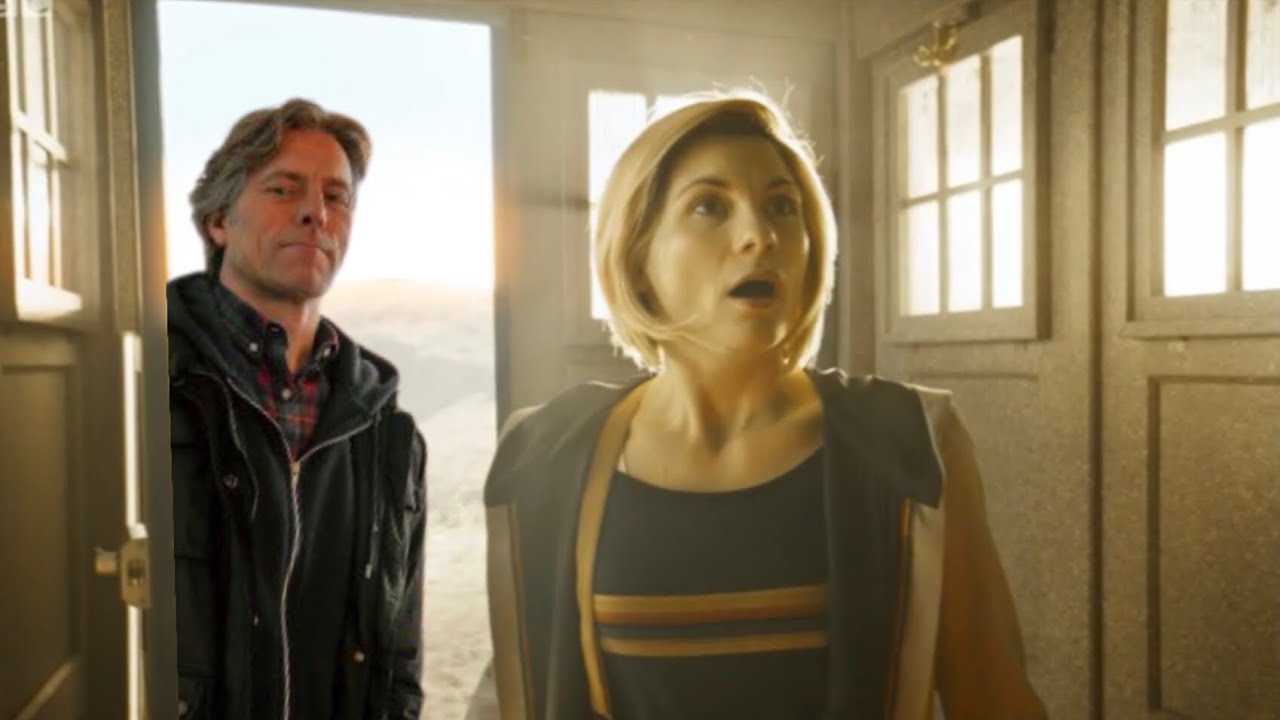 Doctor Who - Evil Dan Redecorates the TARDIS - YouTube