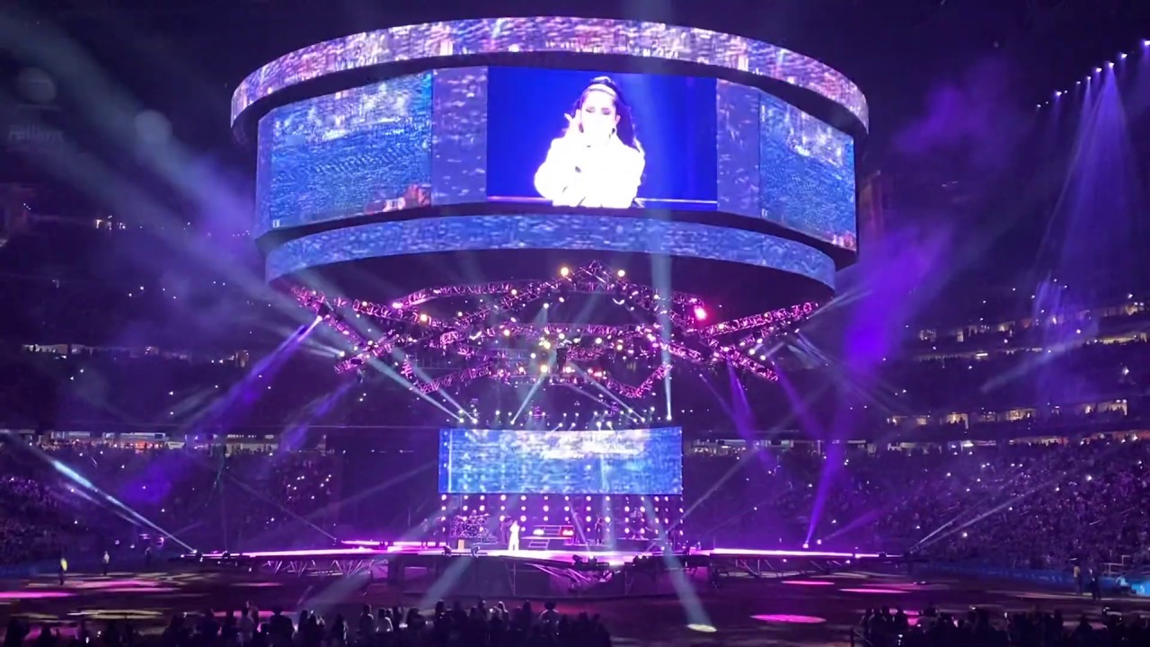 Becky G - Selena Tribute - Houston Rodeo 2020 - YouTube