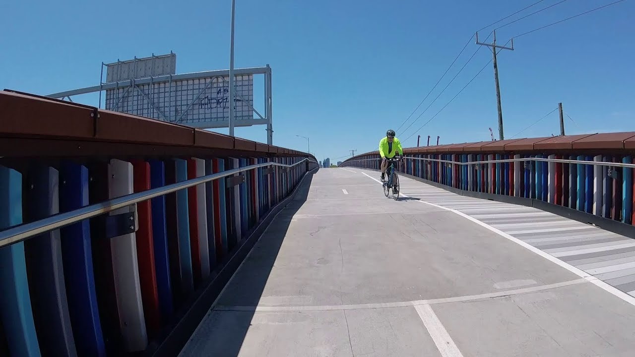 'The Staircase', Shepherd Bridge, Footscray | Cycling Melbourne - YouTube