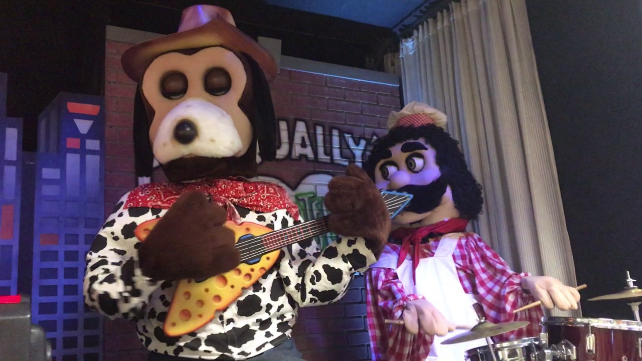 Chuck E Cheeses Keep Drummin March 2017 Danvers Ma Youtube