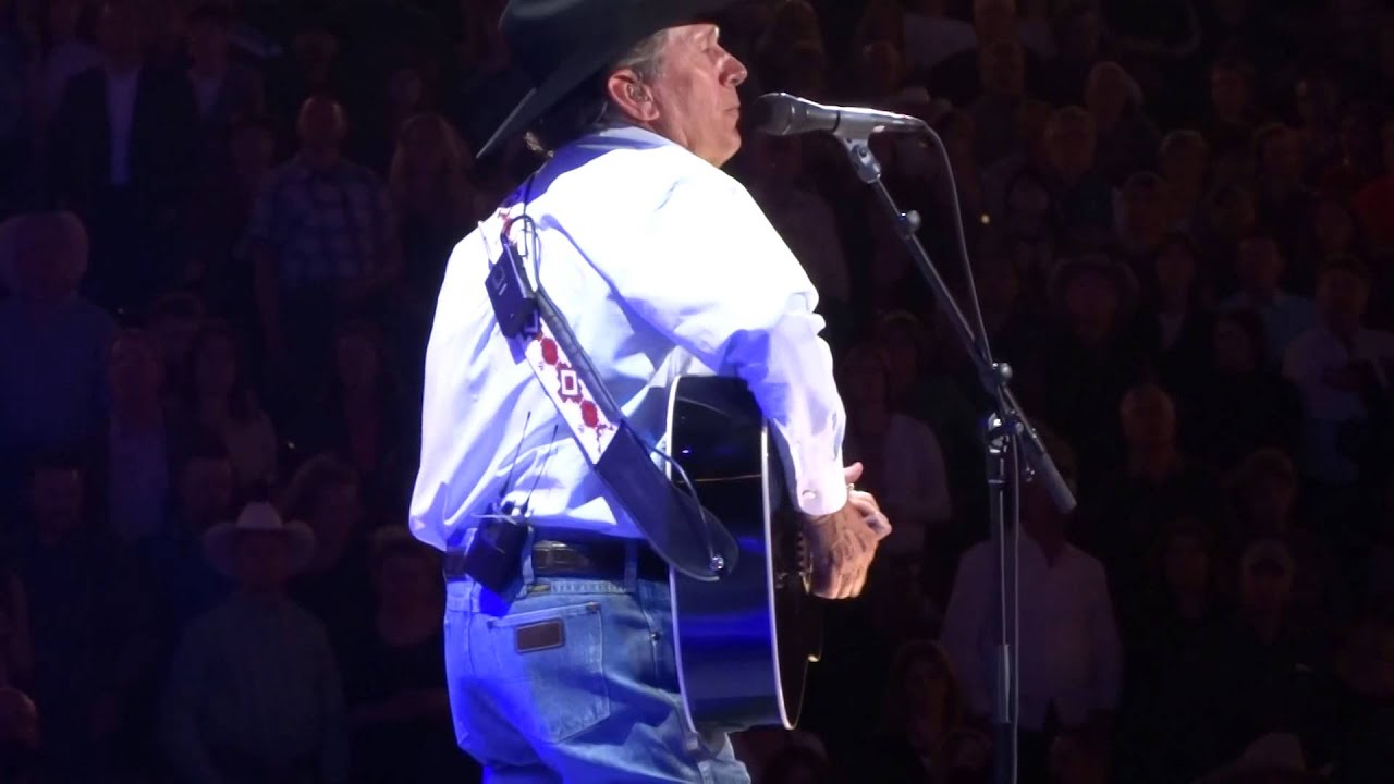 George Strait Denver 2014 - You Wreck Me - YouTube