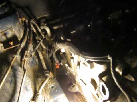 2.2 ecotec Torquing the head bolts - YouTube