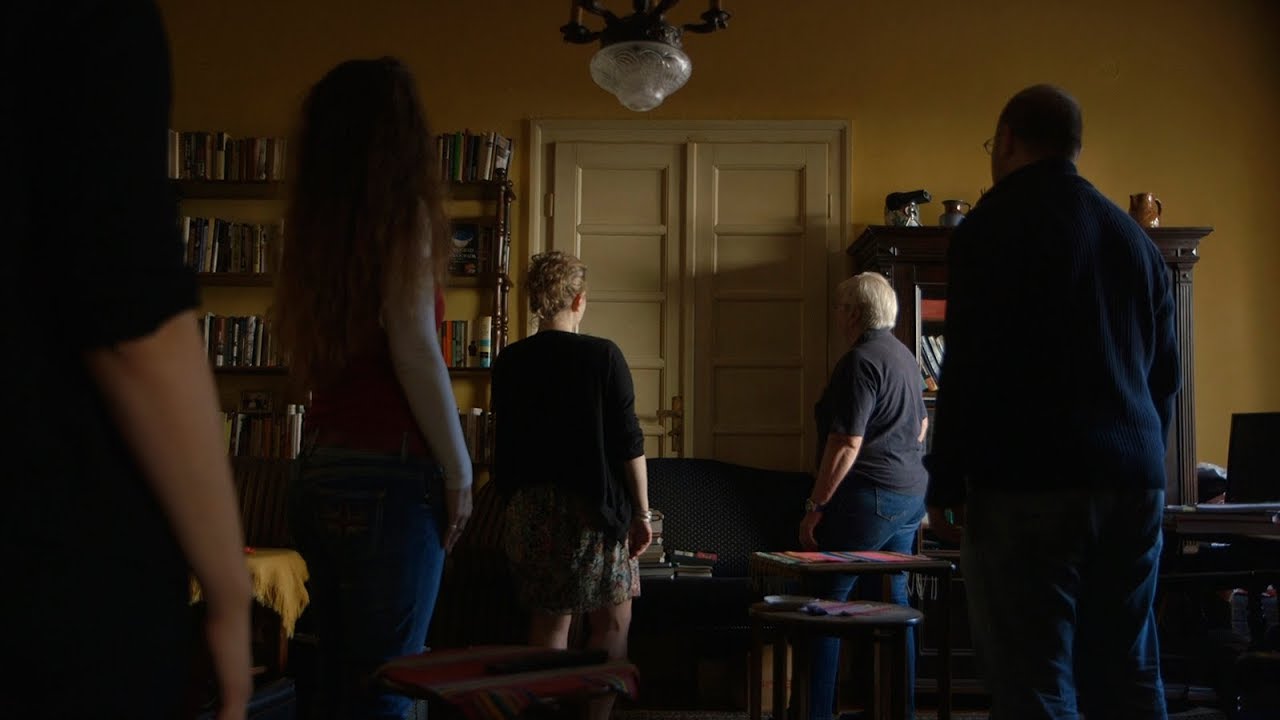 The Other Side of Everything – Trailer – SFF 18 - YouTube