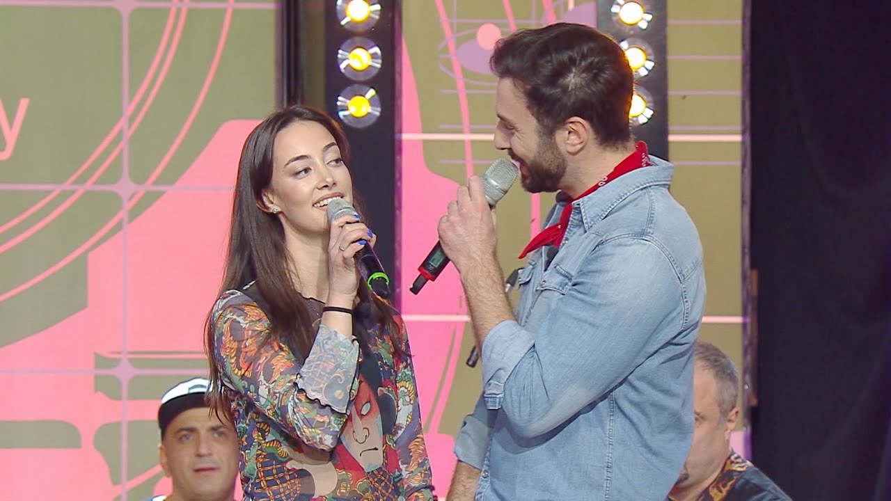 ფიფქები ცვივა და ფიფქები მღერიან - YouTube