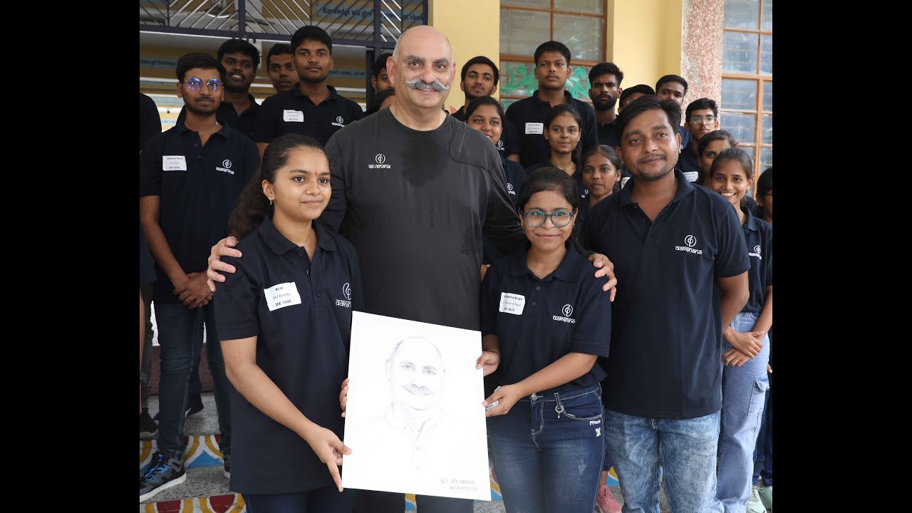 Mohnish Pabrai's Q&A session with Dakshana Scholars at JNV Lucknow on ...