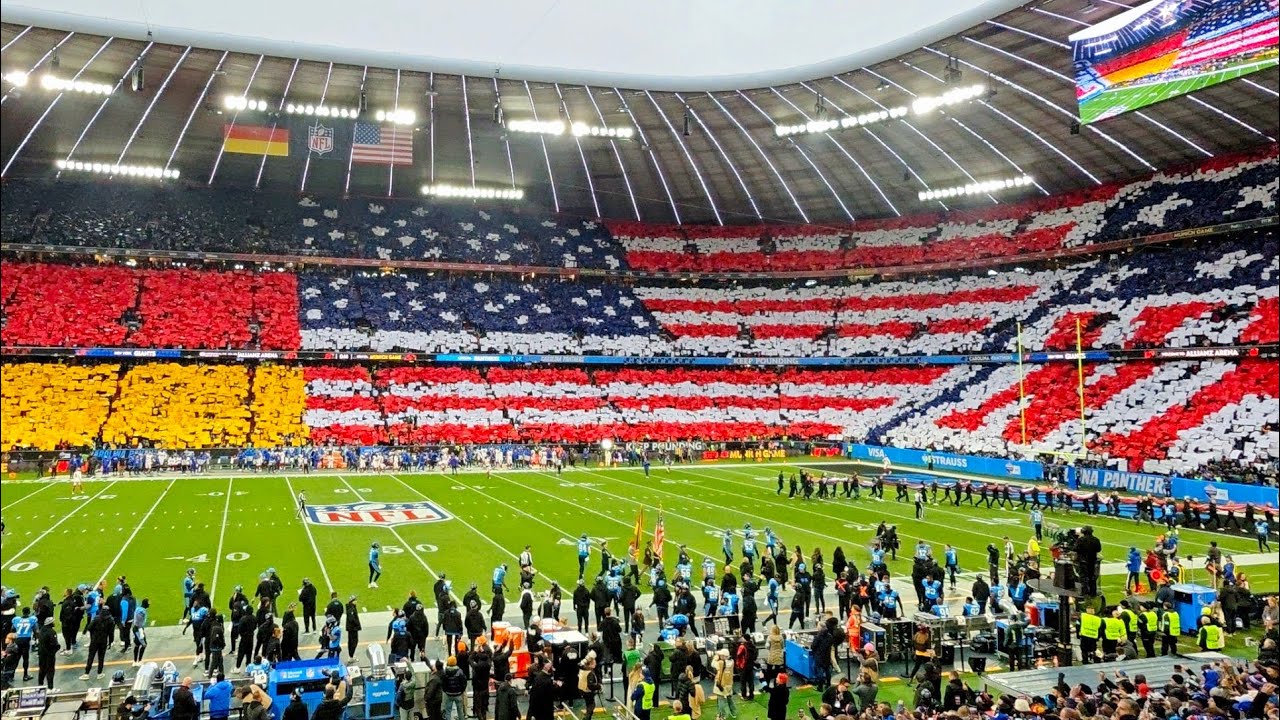 🏈 NFL Munich 2024 | BEST FAN MOMENTS | Panthers vs. Giants - YouTube