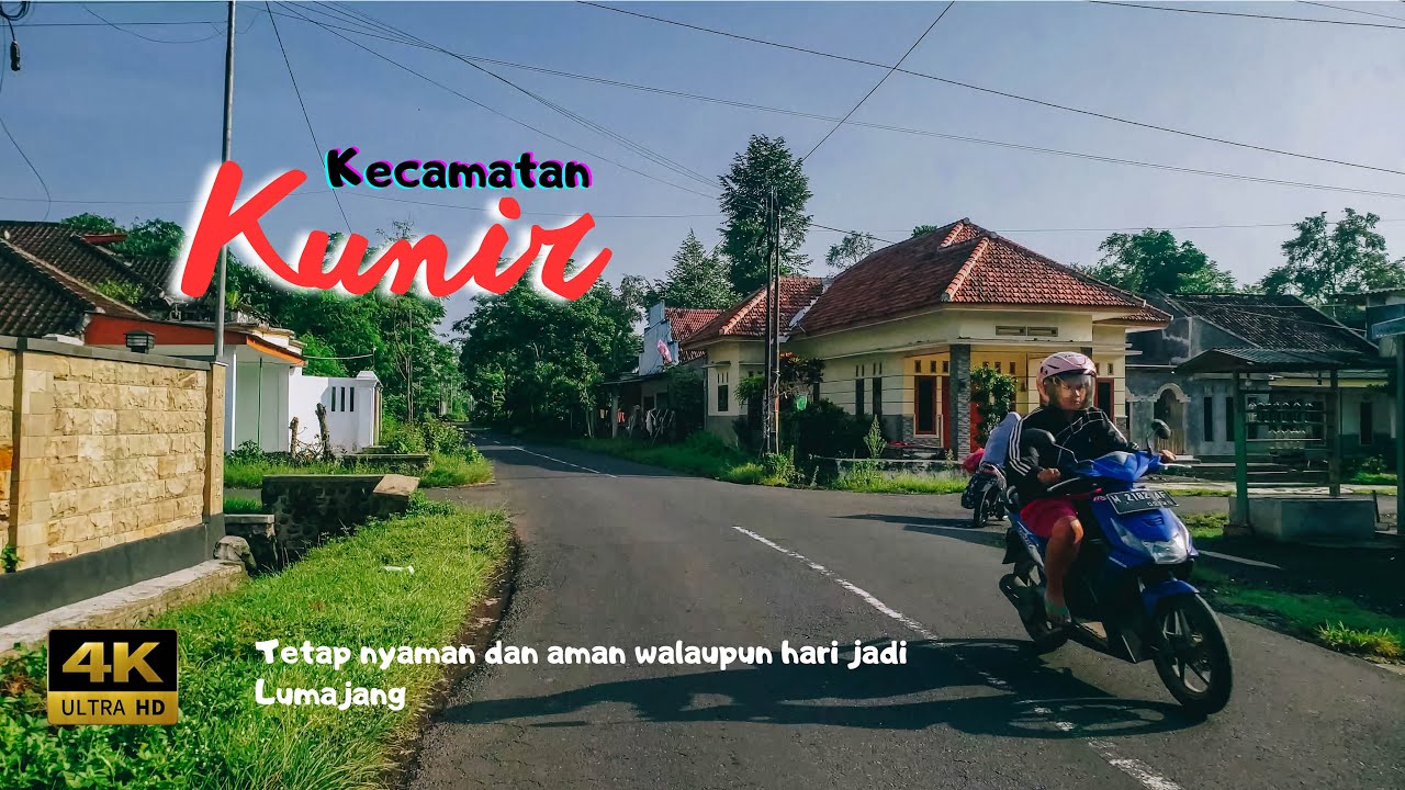 suasana jalanan desa | KECAMATAN KUNIR saat HARJALU Kabupaten Lumajang ...