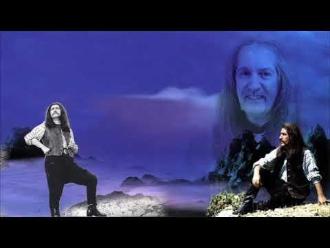 Barış Manço - Uzun İnce Bir Yoldayım ( Yüksek Kalite )