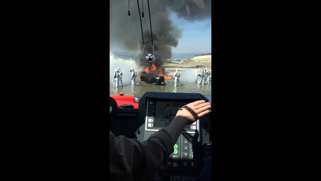 Iwakuni japan Arff training fuel burn - YouTube