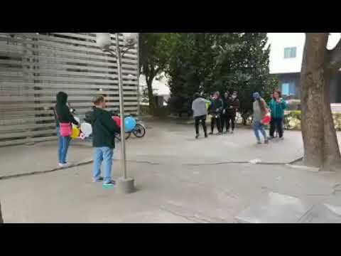 Balloon centipede relay - YouTube