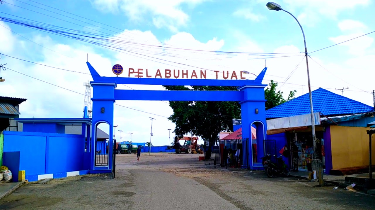 Kota Tual, Kei Island (Bayal It Kei) - YouTube