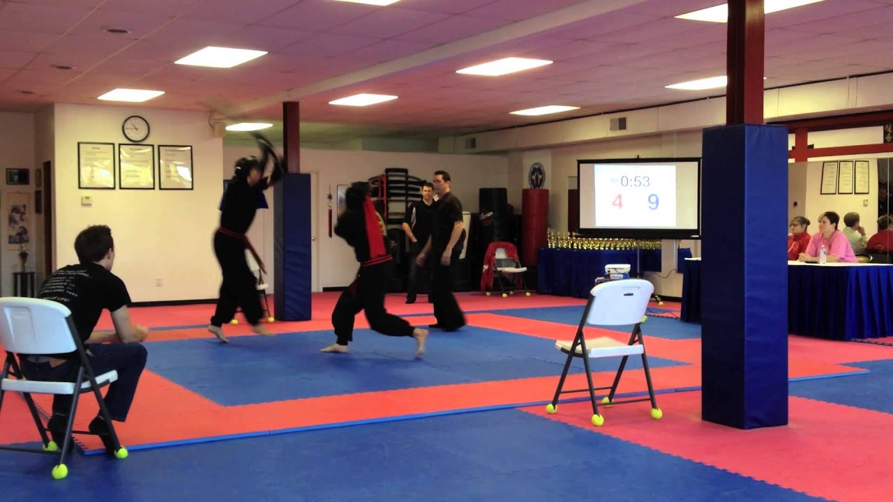 Gumdo Sparring - Red vs Blue - YouTube