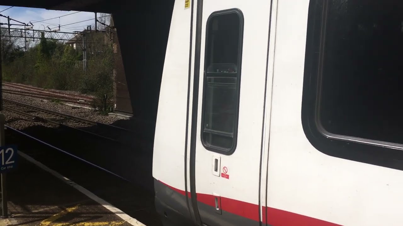 Class 321/12 Departing - YouTube