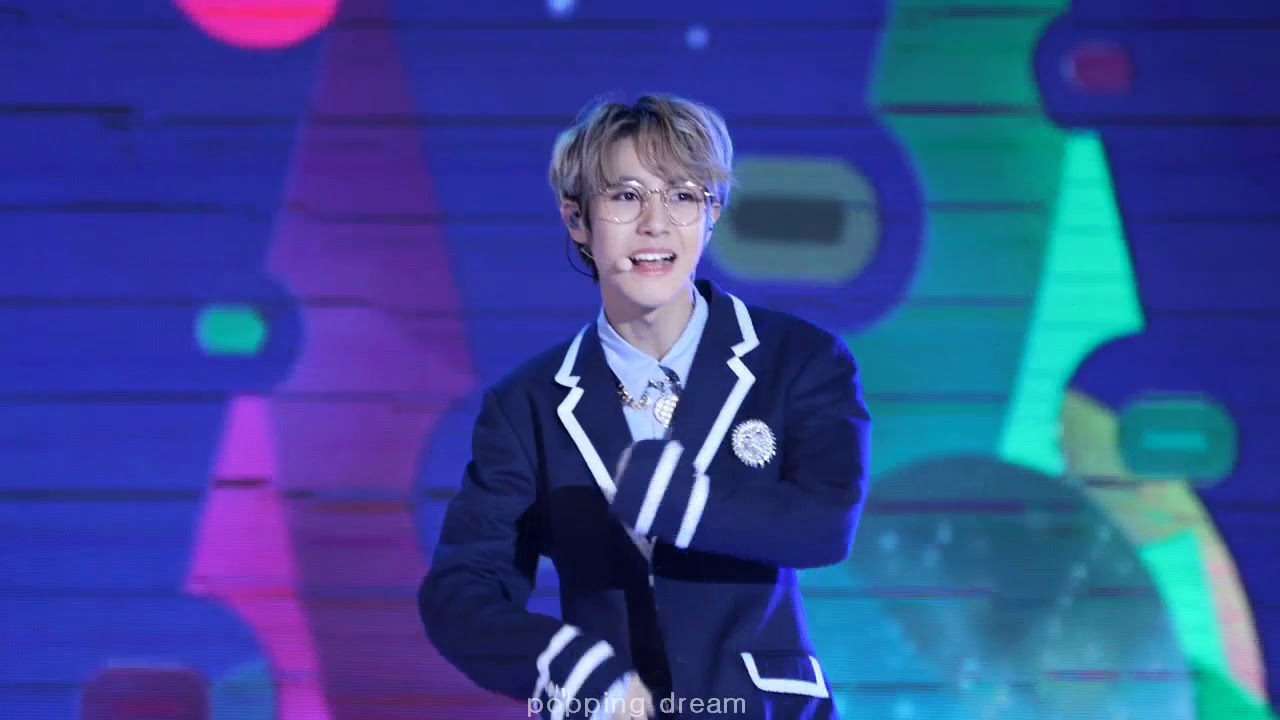 170926 구미 열린 음악회 open concert - we young renjun focus full cam - YouTube