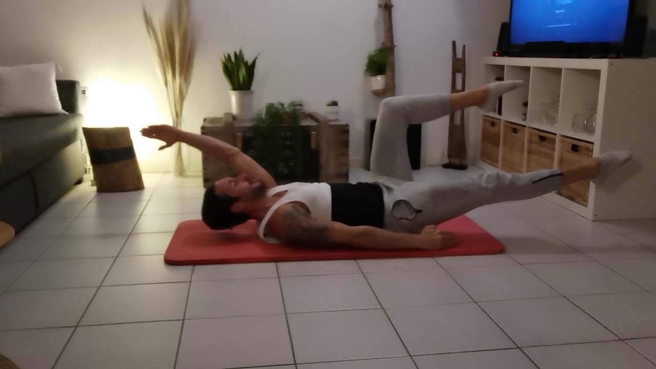 30 Minutes de Pilates à la maison. - YouTube